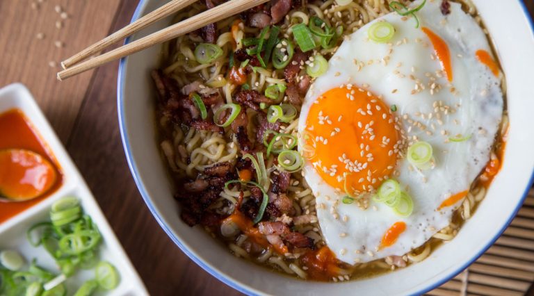 Ultimate Breakfast Comfort: Japanese Bacon, Egg, and Cheese Breakfast ...